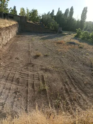 Yer Uchaskasi Chirchiq shaxar Jalayer da 10 sotiq yer Dakment Tayor ...